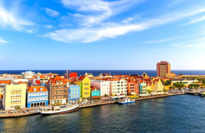 As 3 famosas Ilhas ABC: Aruba, Bonaire e Curaçao